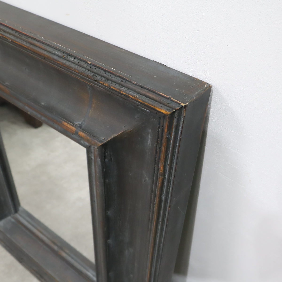 黒い額縁の壁掛けミラー – バナルオンラインショップ（BANUL）の通販ならBANUL